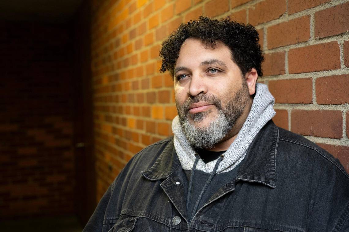 Bay Area Pulitzer-winning cartoonist arrested on child porn charges