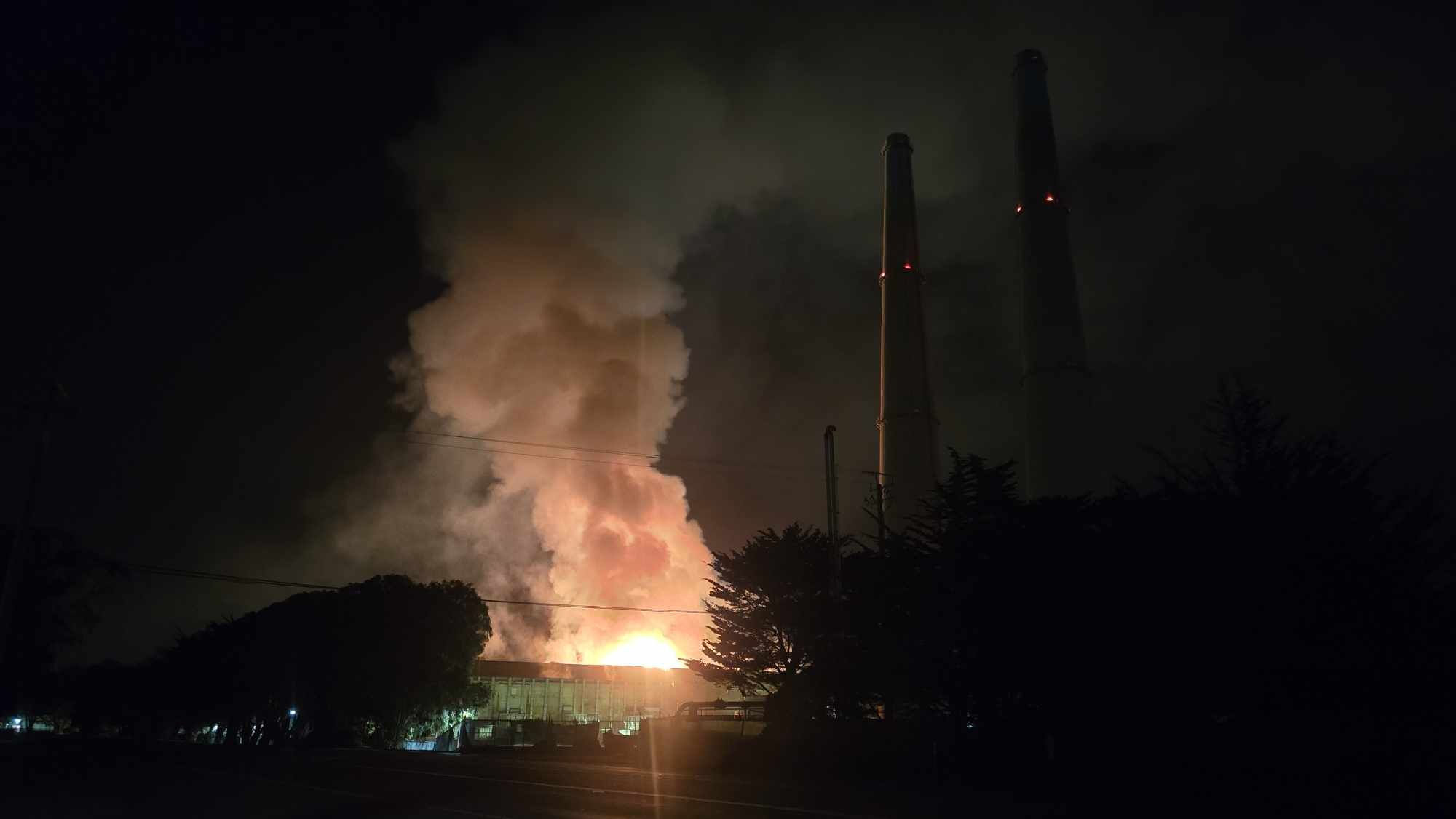 Evacuations ordered, Hwy. 1 closed over Moss Landing Power Plant fire
