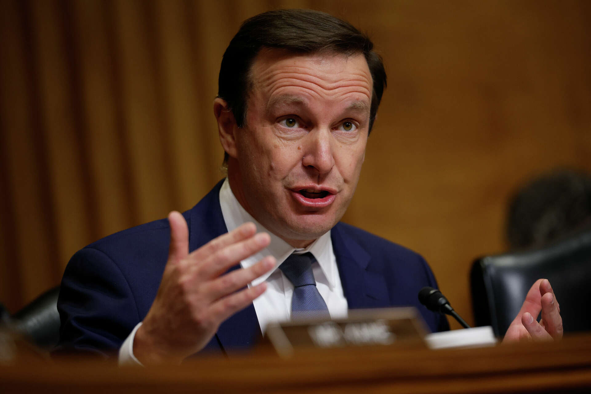 Signal leak: Jim Himes, Chris Murphy take frustrations to X