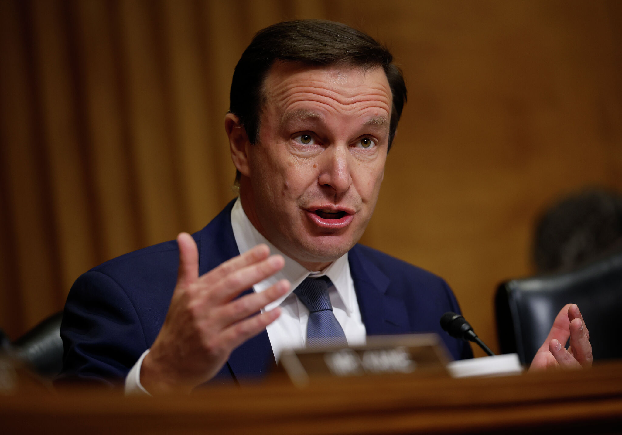 Signal leak: Jim Himes, Chris Murphy take frustrations to X