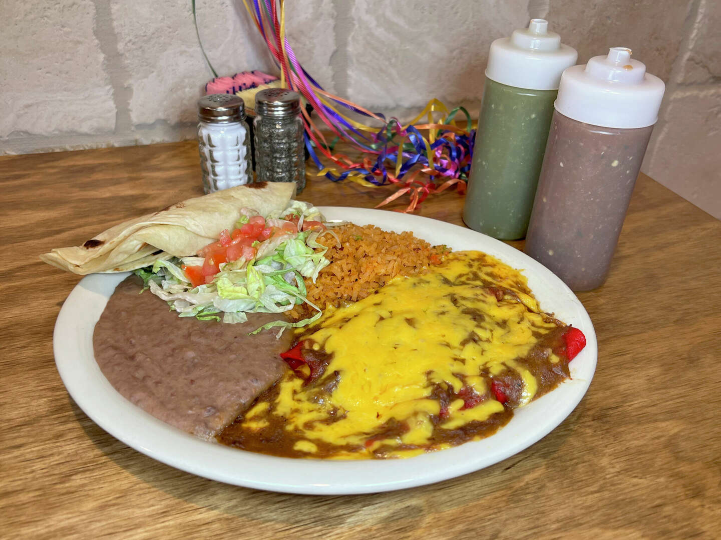 It's a 99-cent enchilada party at new San Antonio Tex-Mex cafe