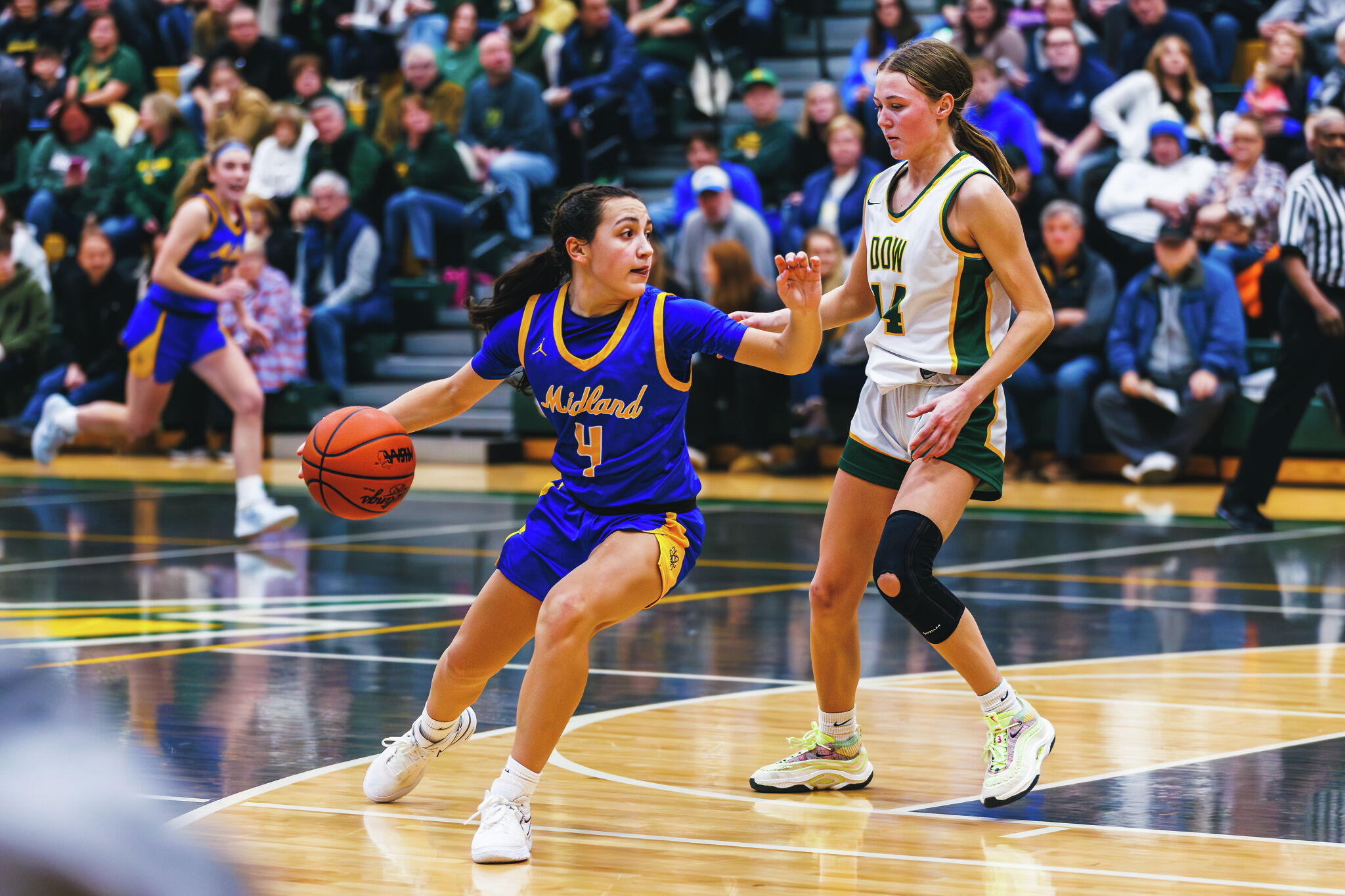 Midland girls sweep Dow for first time in 11 years