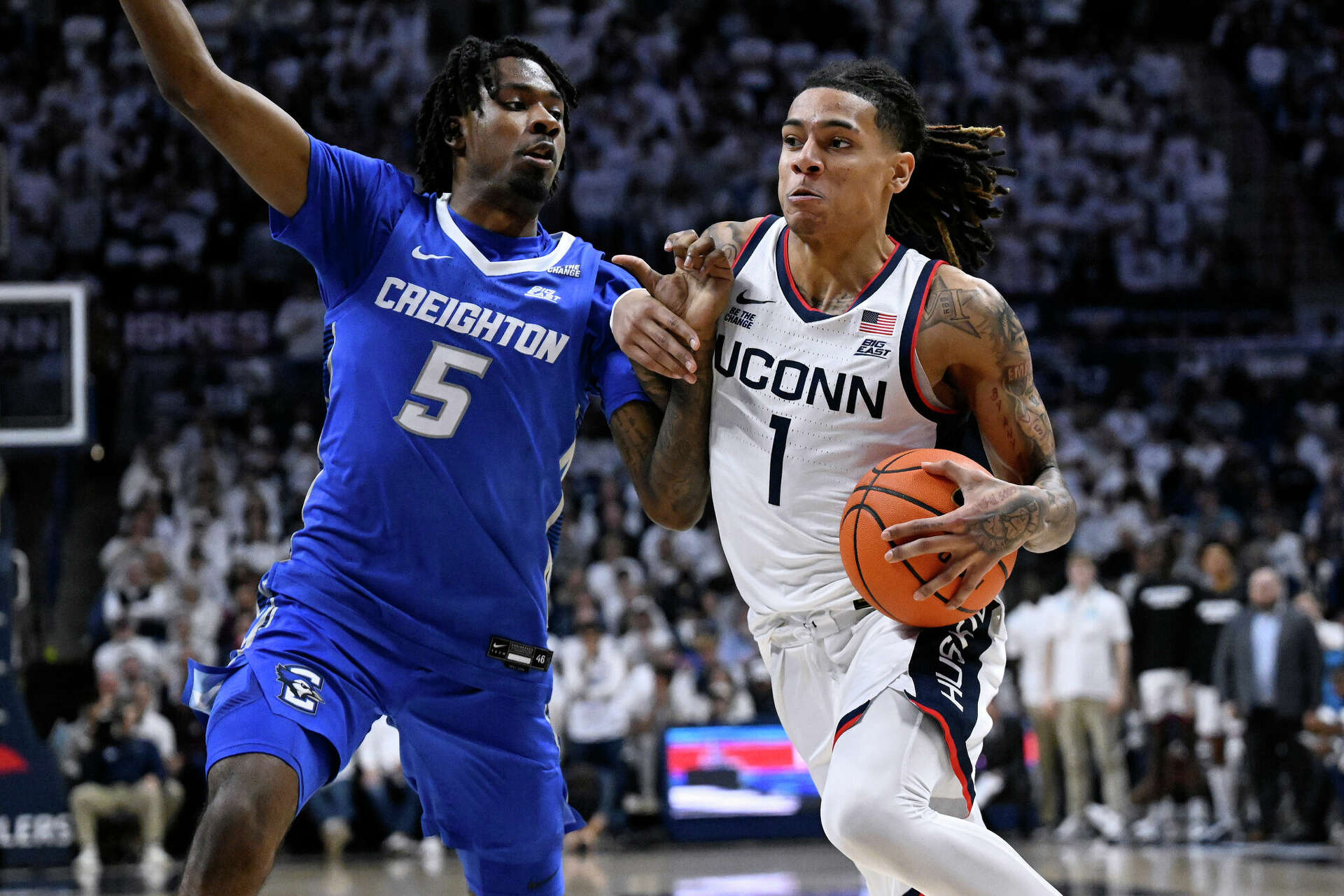How to watch UConn men's basketball at Creighton: Time, TV