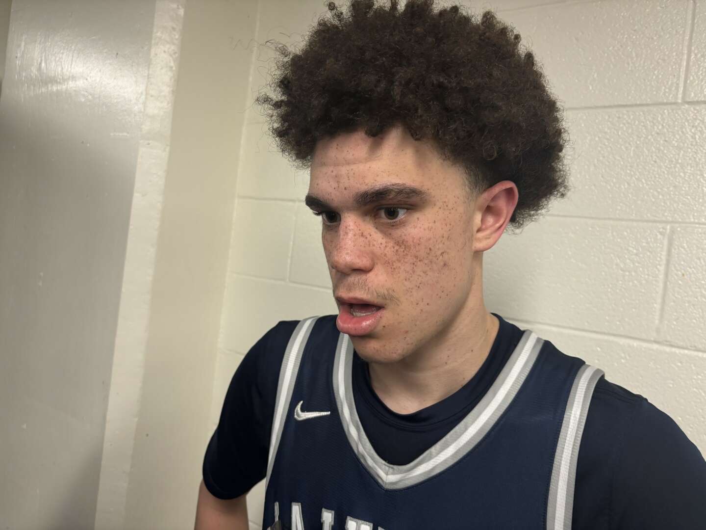 UConn recruit Adams feels Dan Hurley will bring out 'dog' in him