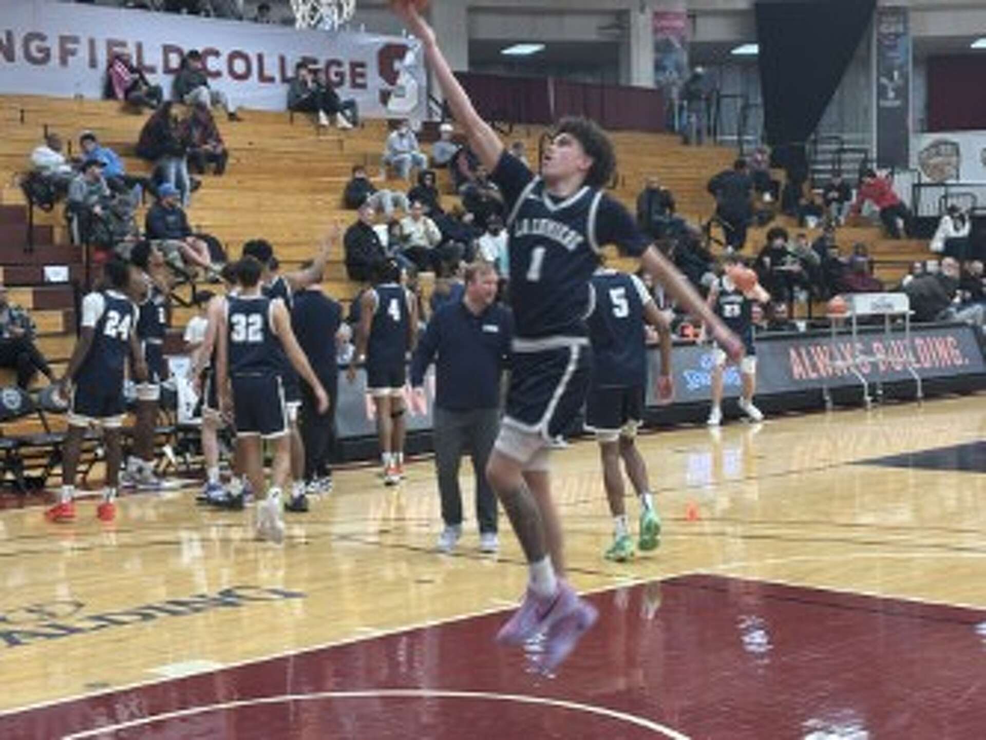 UConn recruit Adams feels Dan Hurley will bring out 'dog' in him