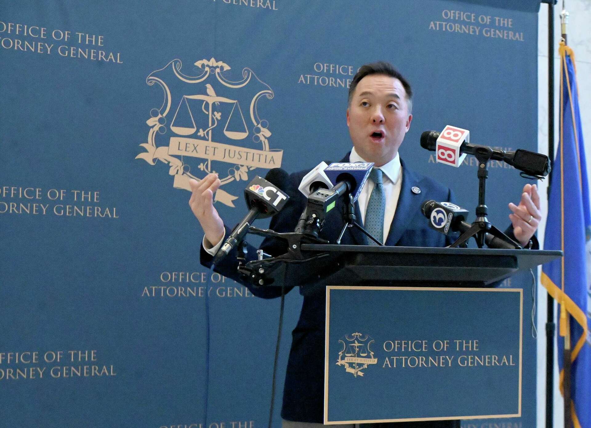 Connecticut AG plans lawsuit against Trump over birthright citizenship