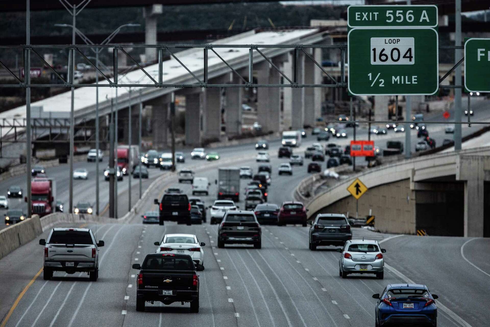 TxDOT plans major weekend closures on Loop 1604, I-10, U.S. 281