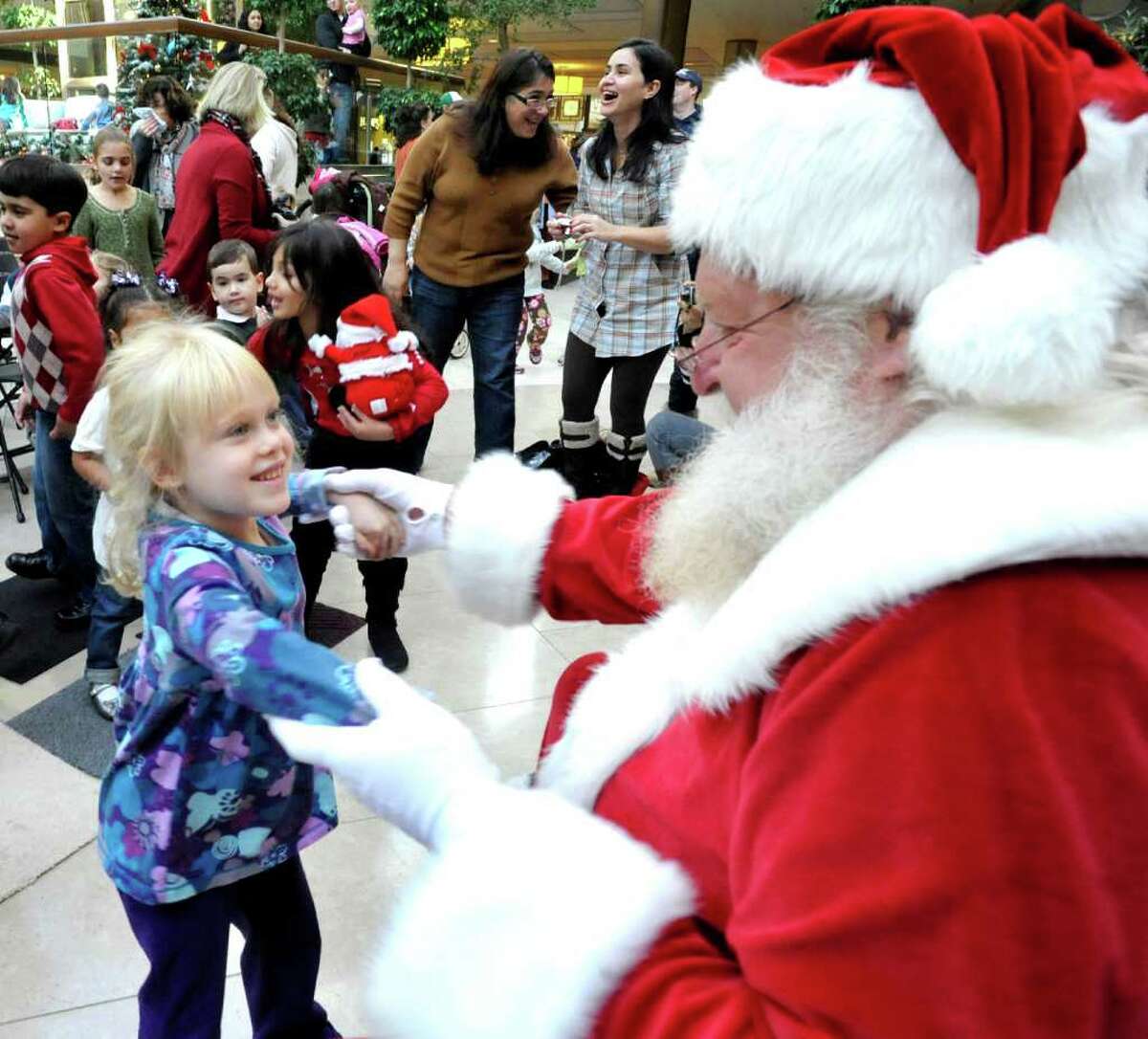 Kids help wake up Santa