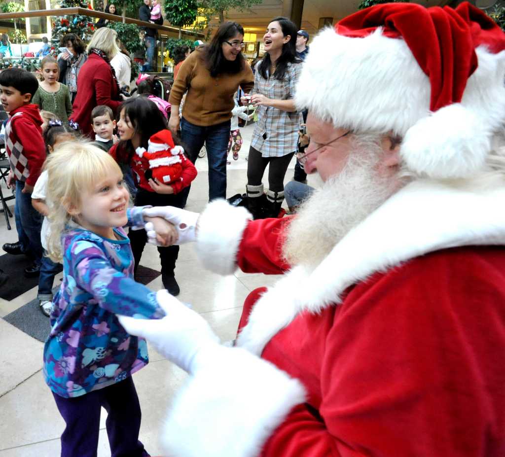 Kids help wake up Santa