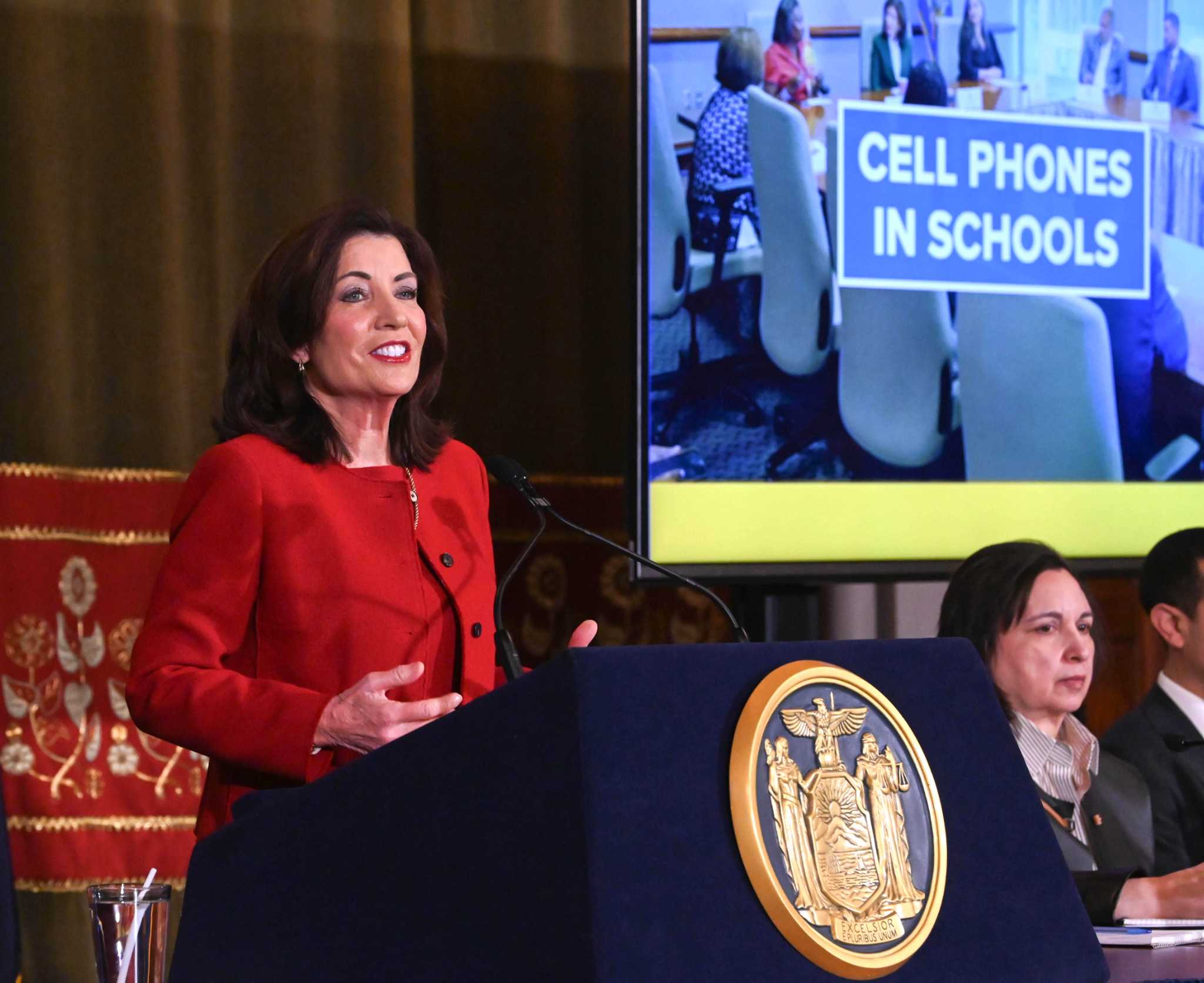 Hochul's proposed government efficiency office subdued in budget pitch