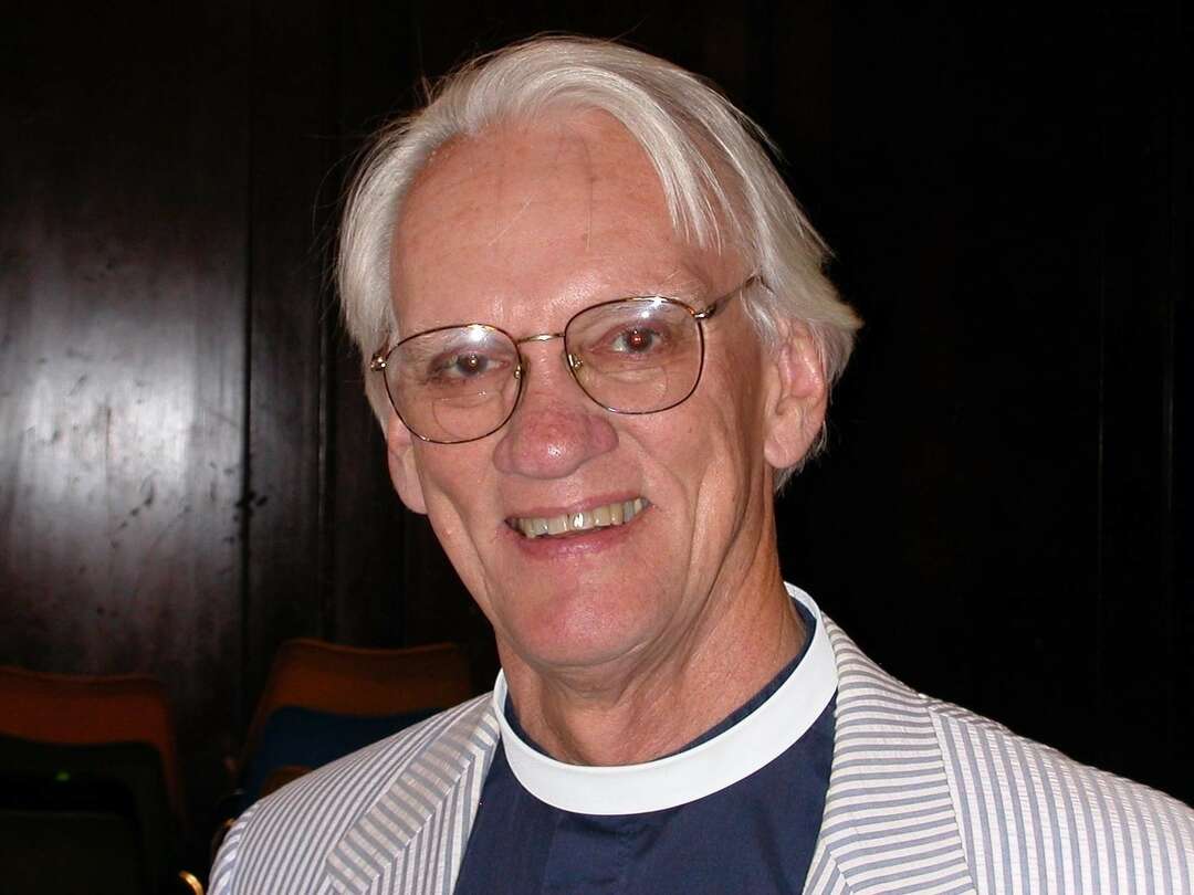 Robert Cromey, S.F. Episcopal priest and champion of gay rights, dies