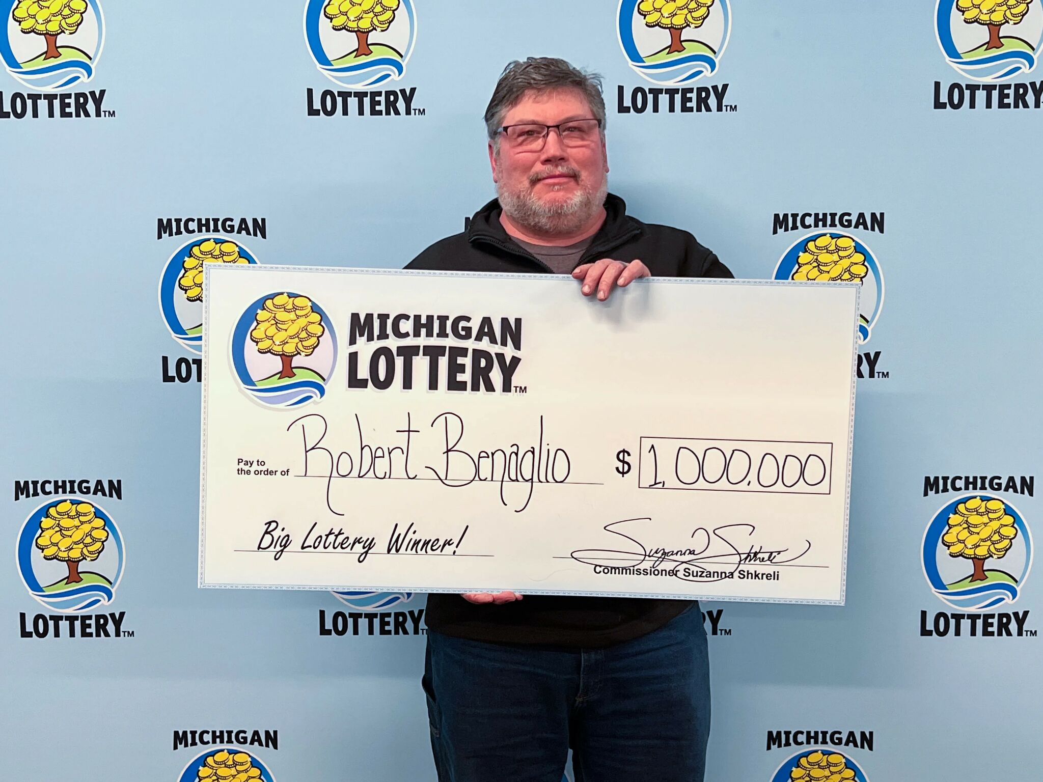 Michigan man wins $1 million Powerball prize after decade of play