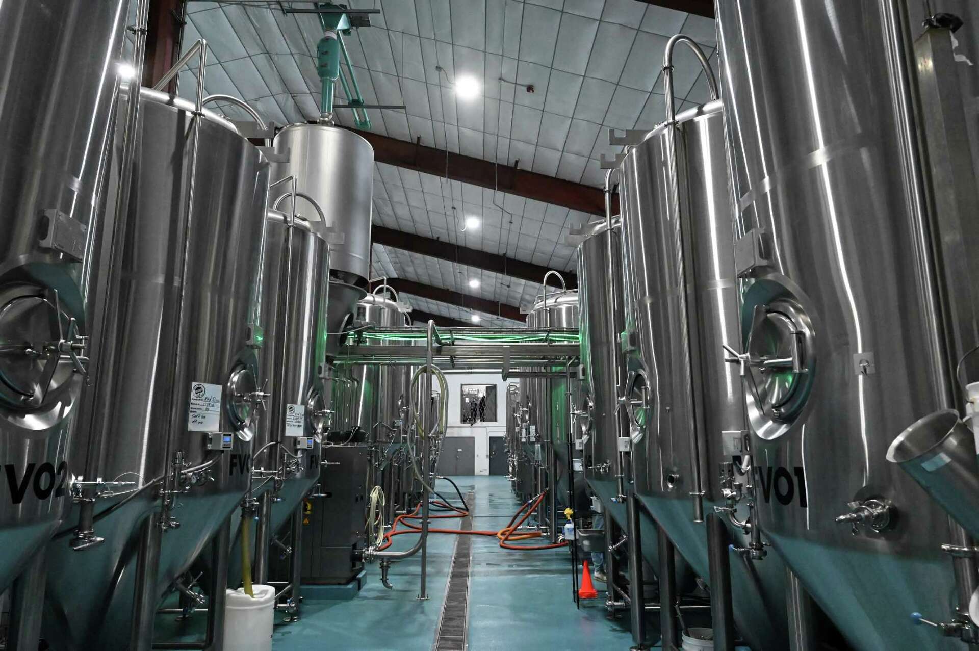 Stewart's taps Adirondacks brewer Paradox for return of Mountain Brew