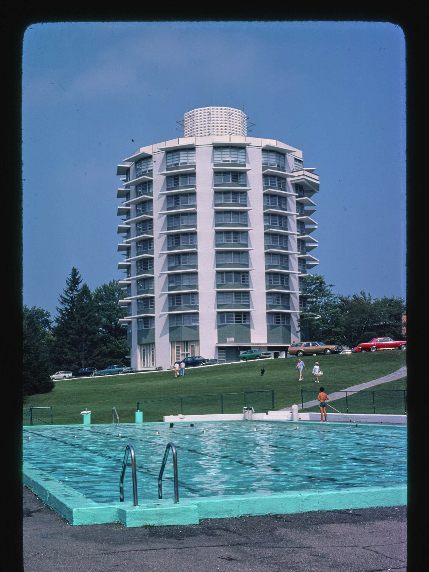 Nevele Hotel developers give redevelopment timeline after fires