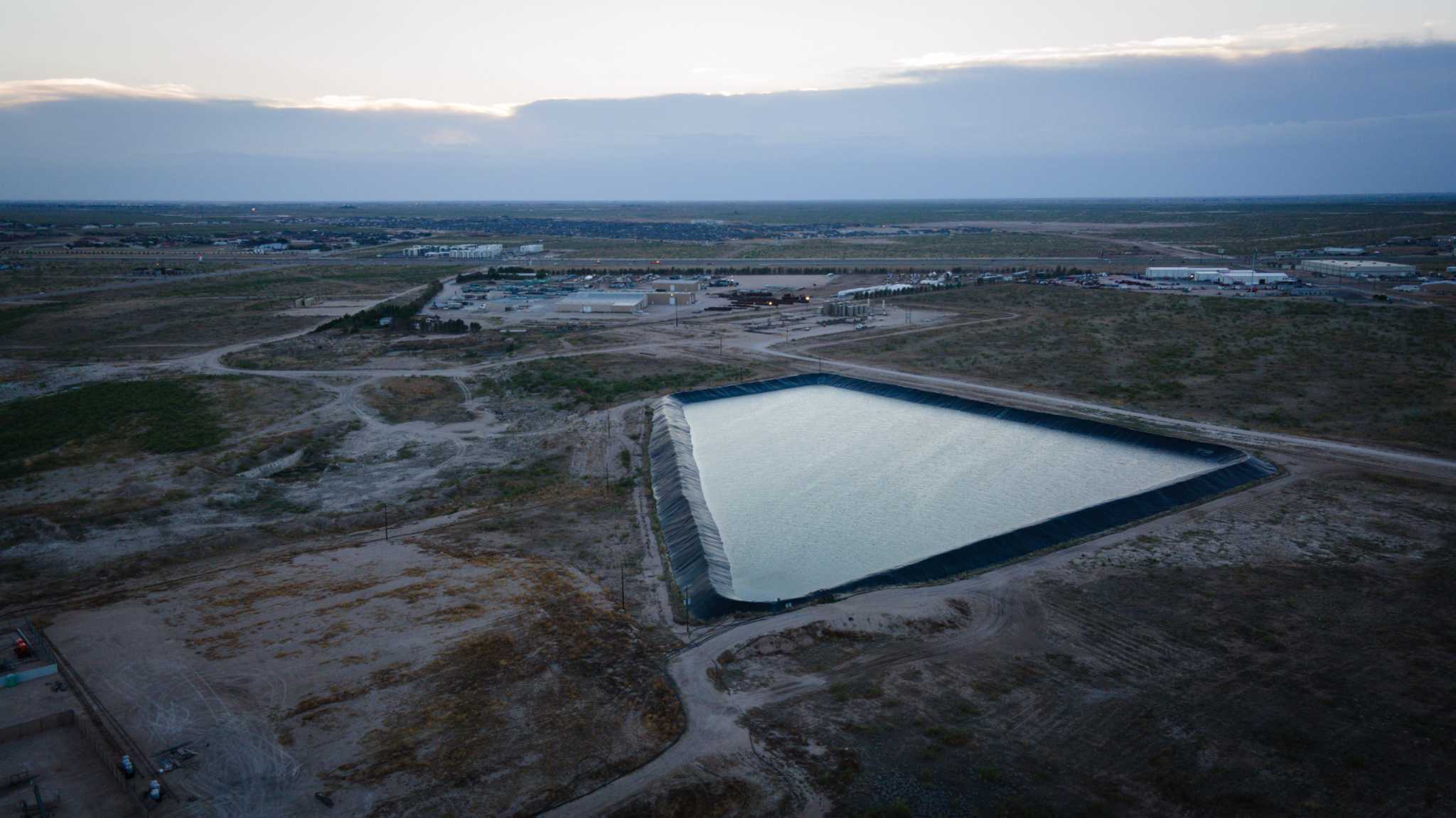 Texas updates rules for oil field waste for 1st time in 40 years