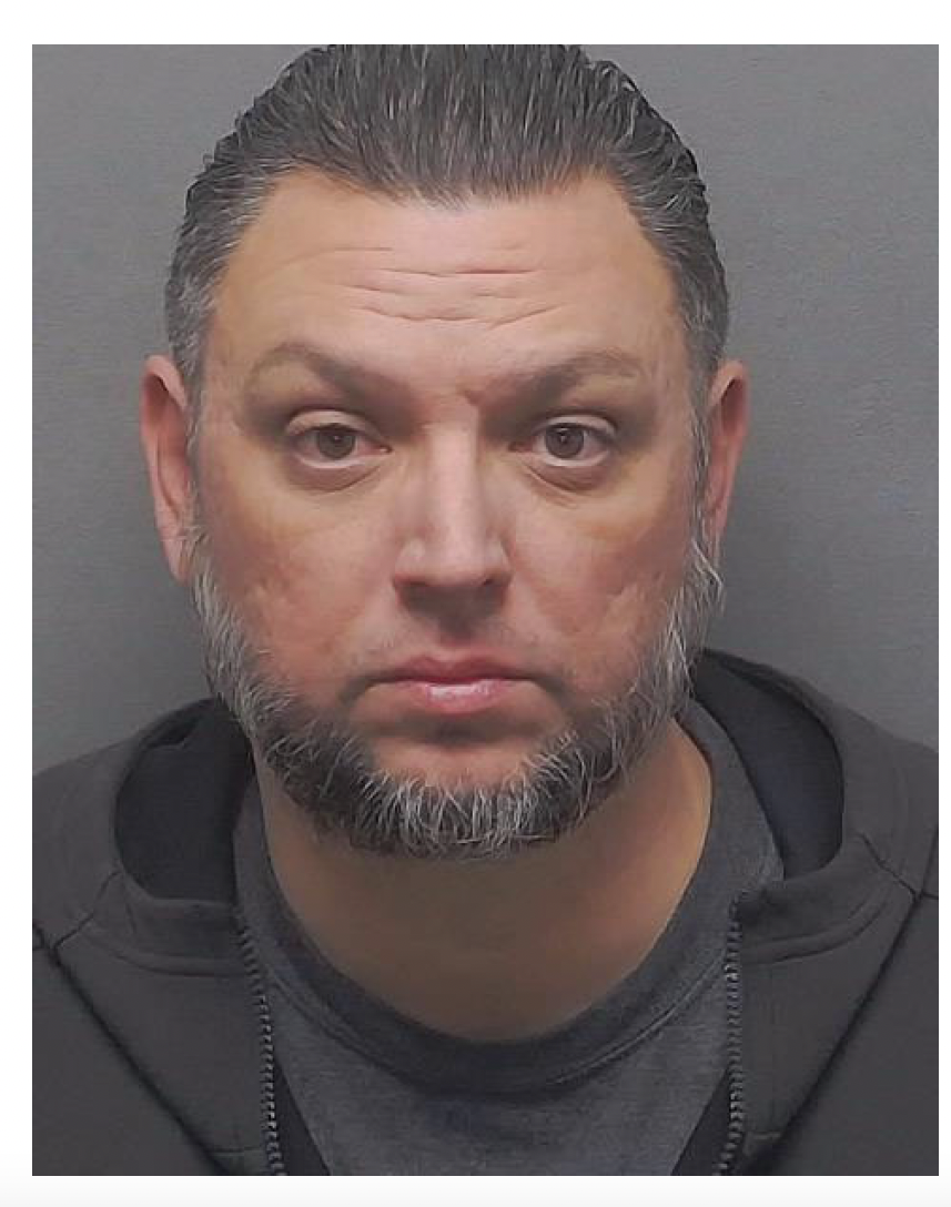 Navy veteran who shot seven SAPD officers was killed by SWAT