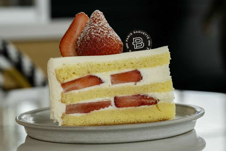 French-inspired bakery Paris Baguette opens first Montgomery County