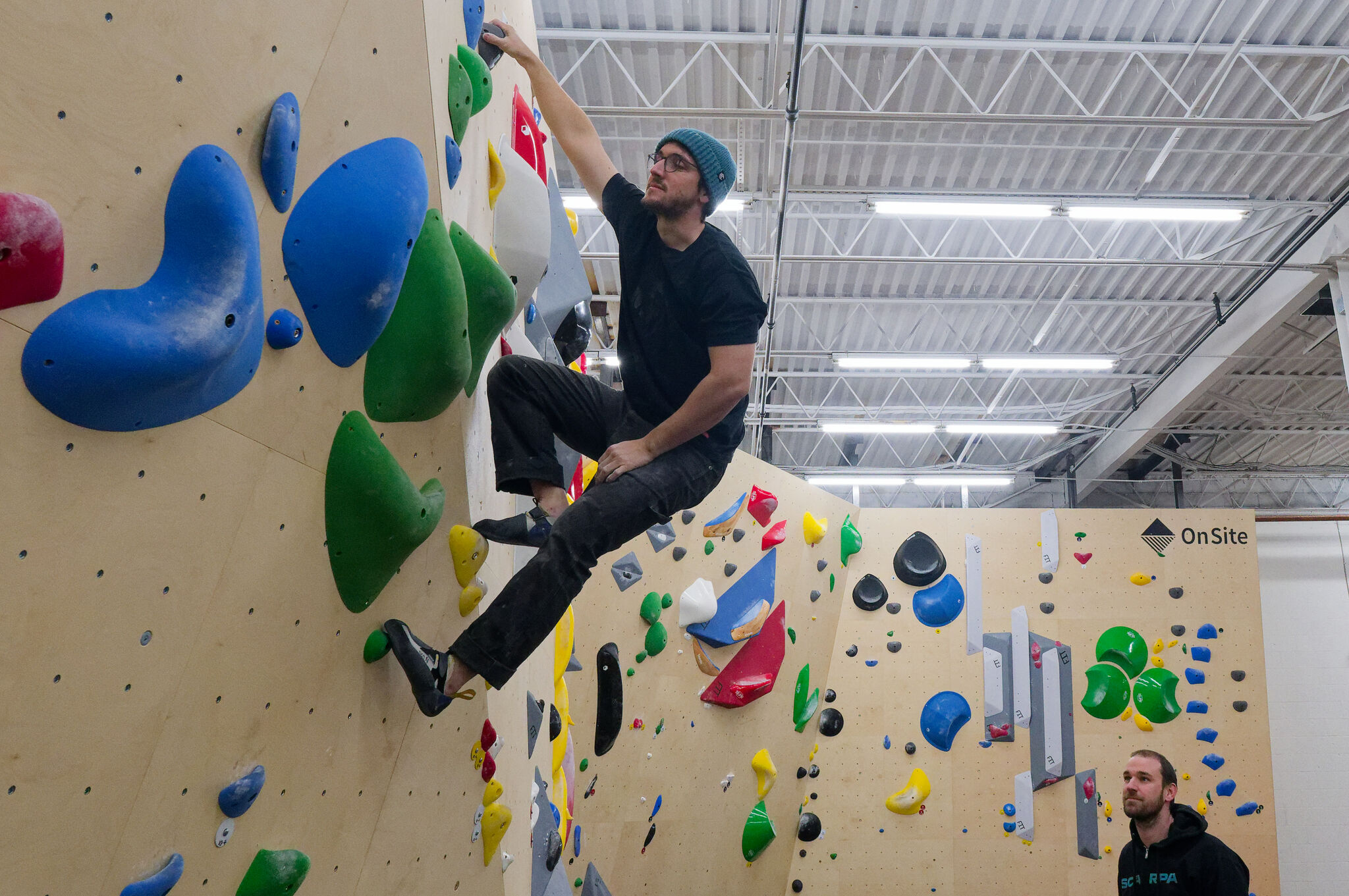 Mustangs Bouldering rock climbing gym opens in Kingston