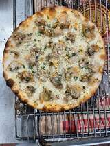 CT clam pizza guide: 8 restaurants that offer the classic and twists