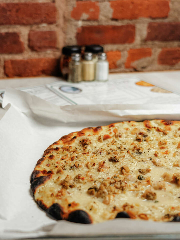 CT clam pizza guide: 8 restaurants that offer the classic and twists