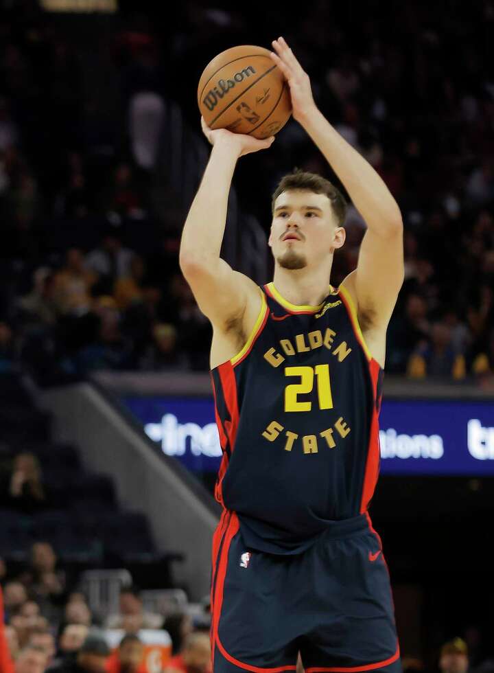 How Quinten Post is jolting Warriors as floor-spacing rookie center