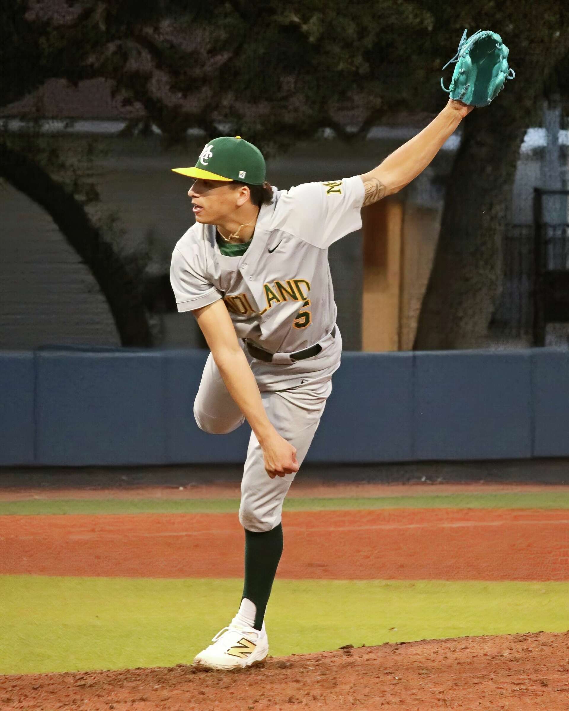 Jacob Kuhn excels as pitcher for No. 10 Midland College baseball team