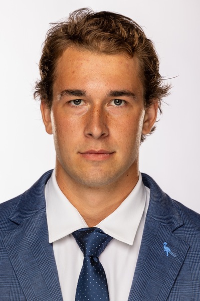 Ferris hockey defenseman draws honors