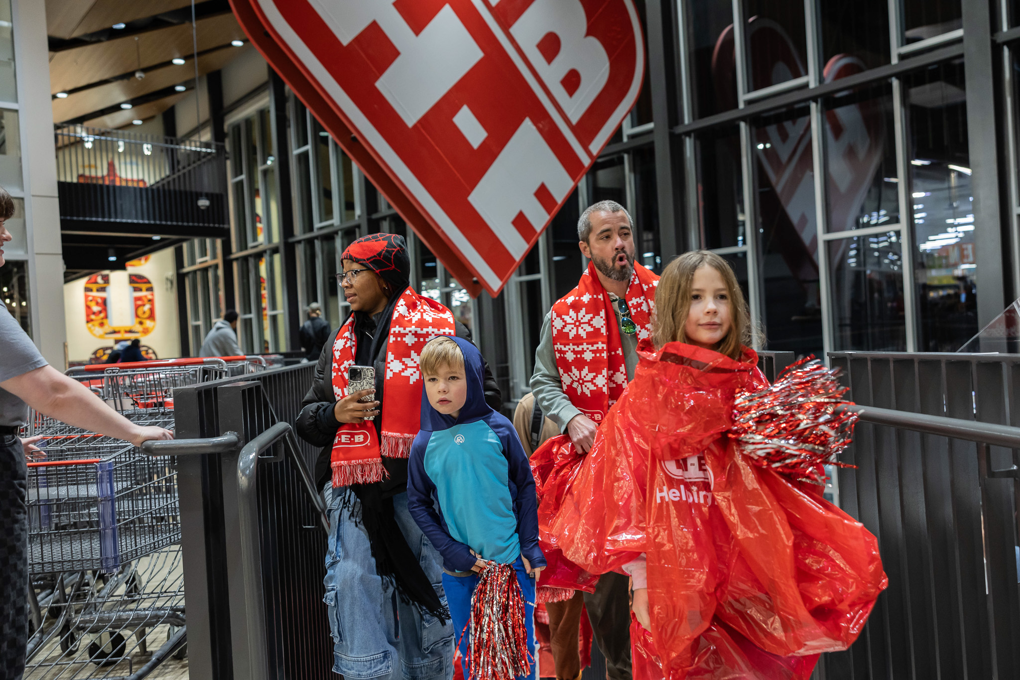 H-E-B wants to build bigger stores in a rapidly growing Texas
