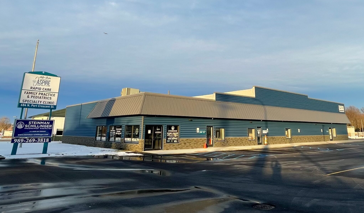 Aspire Health hosts open house for renovated Bad Axe clinic