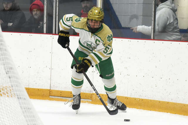 Connecticut boys ice hockey top performers, games to watch for Jan. 29