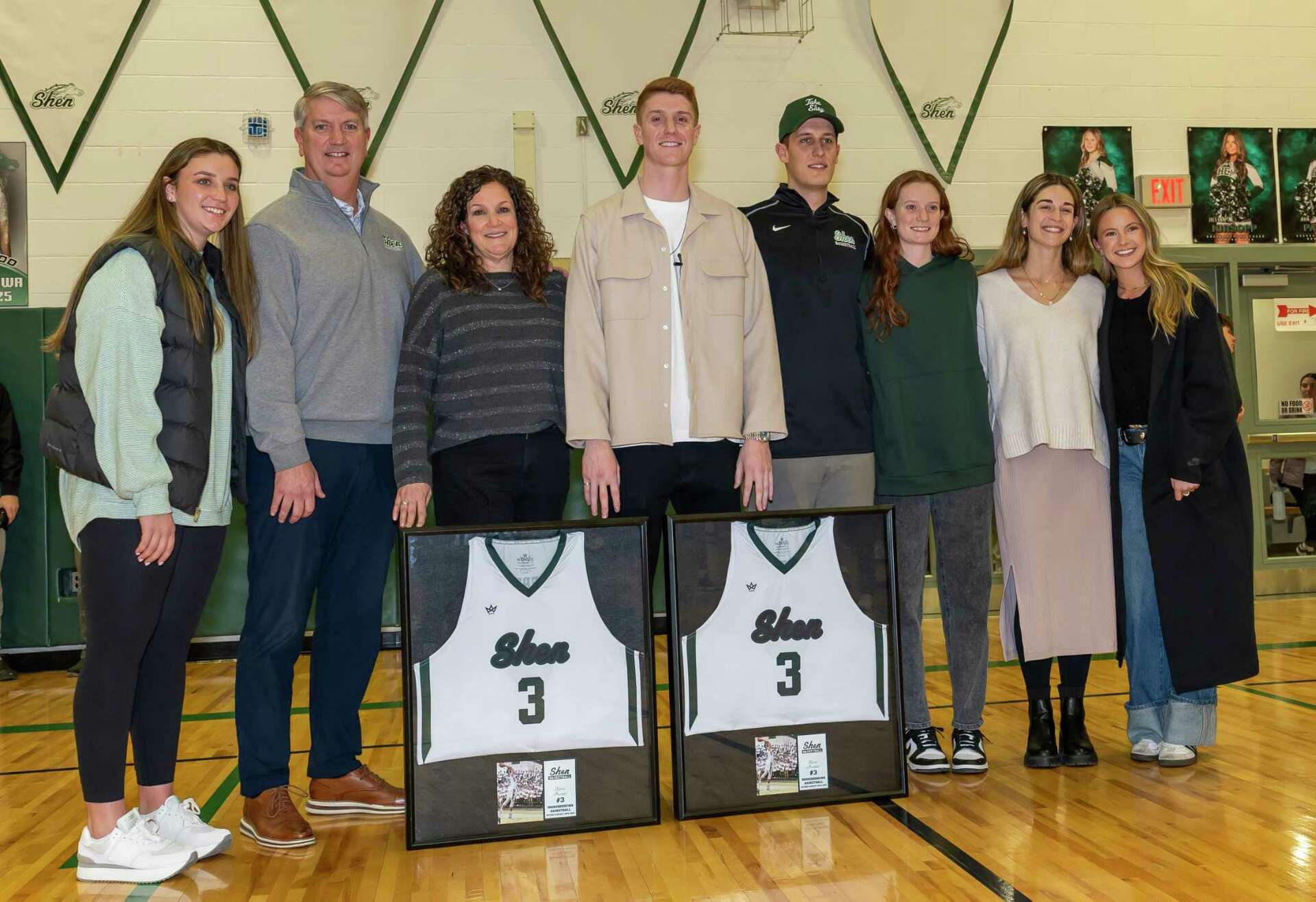 Shenendehowa retires former star Kevin Huerter's No. 3 jersey