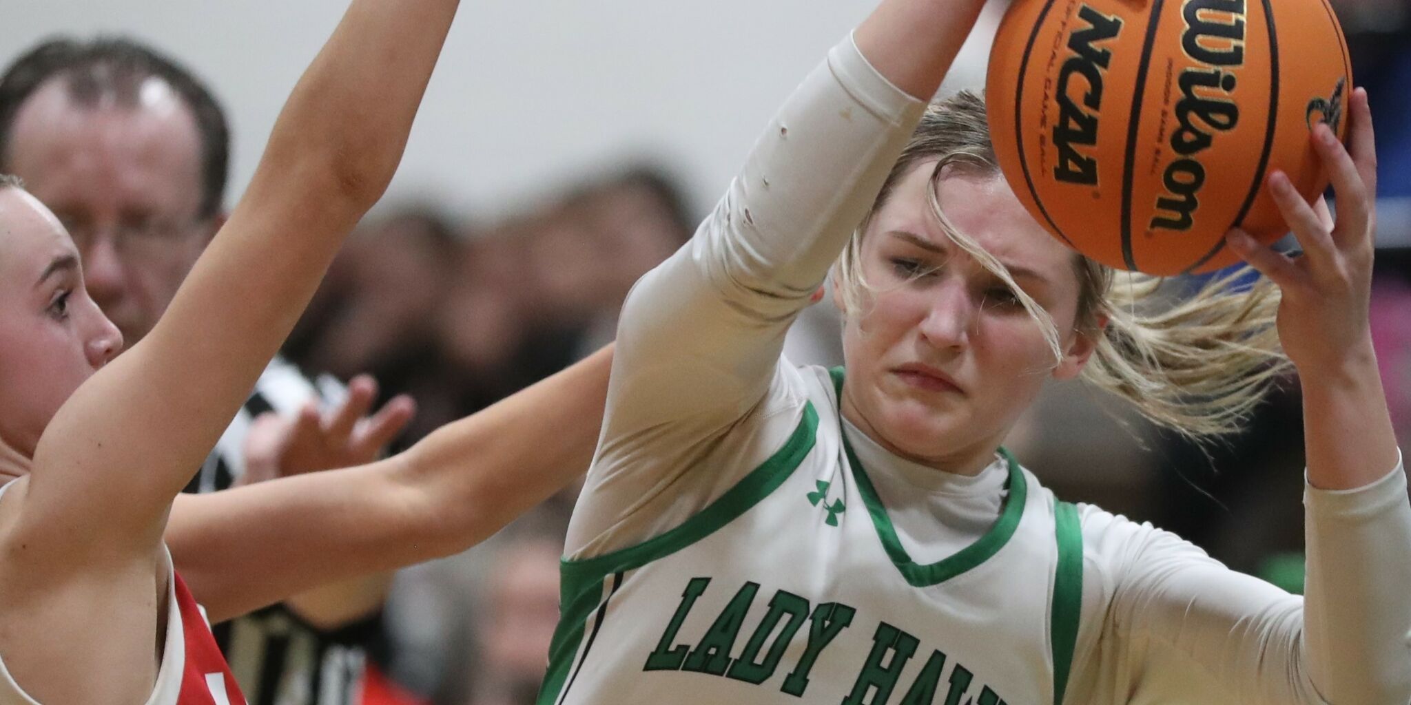 Carrollton girls' basketball wins despite Flowers' foul trouble