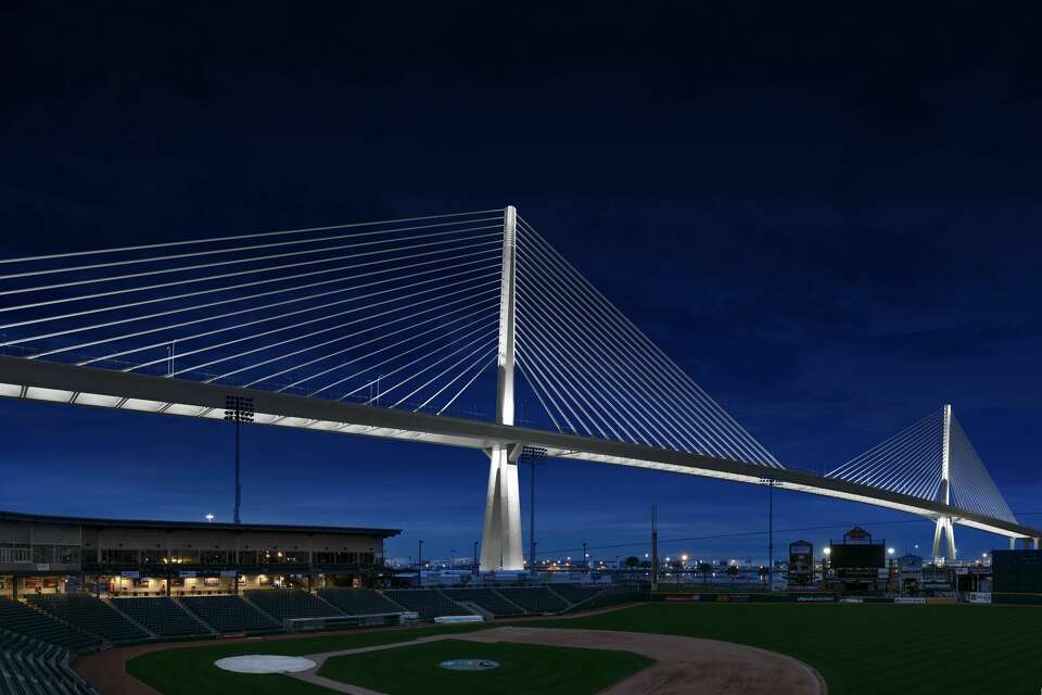 Corpus Christi's new Harbor Bridge: Opening date nears