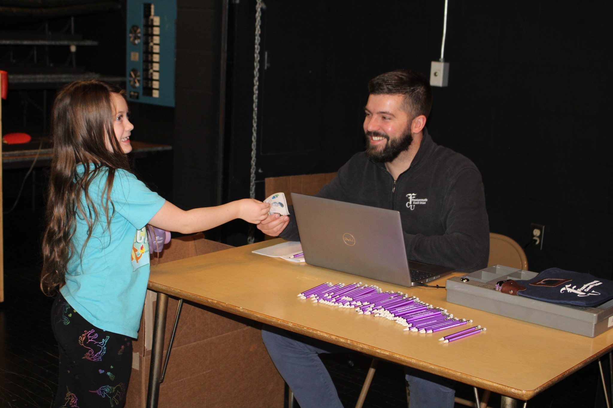 Harbor Beach kicks off first deposit day in student savings initiative