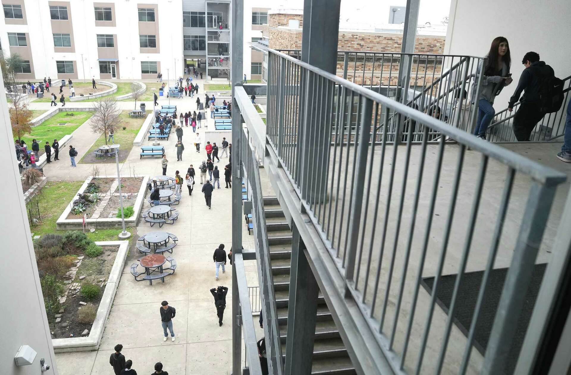 HISD's Milby High School celebrates 100 years of unity, community