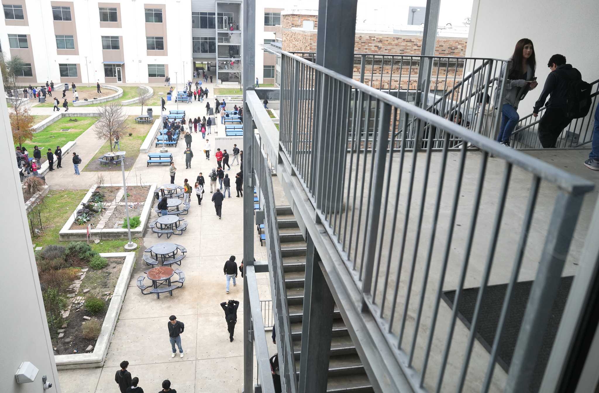 HISD's Milby High School celebrates 100 years of unity, community