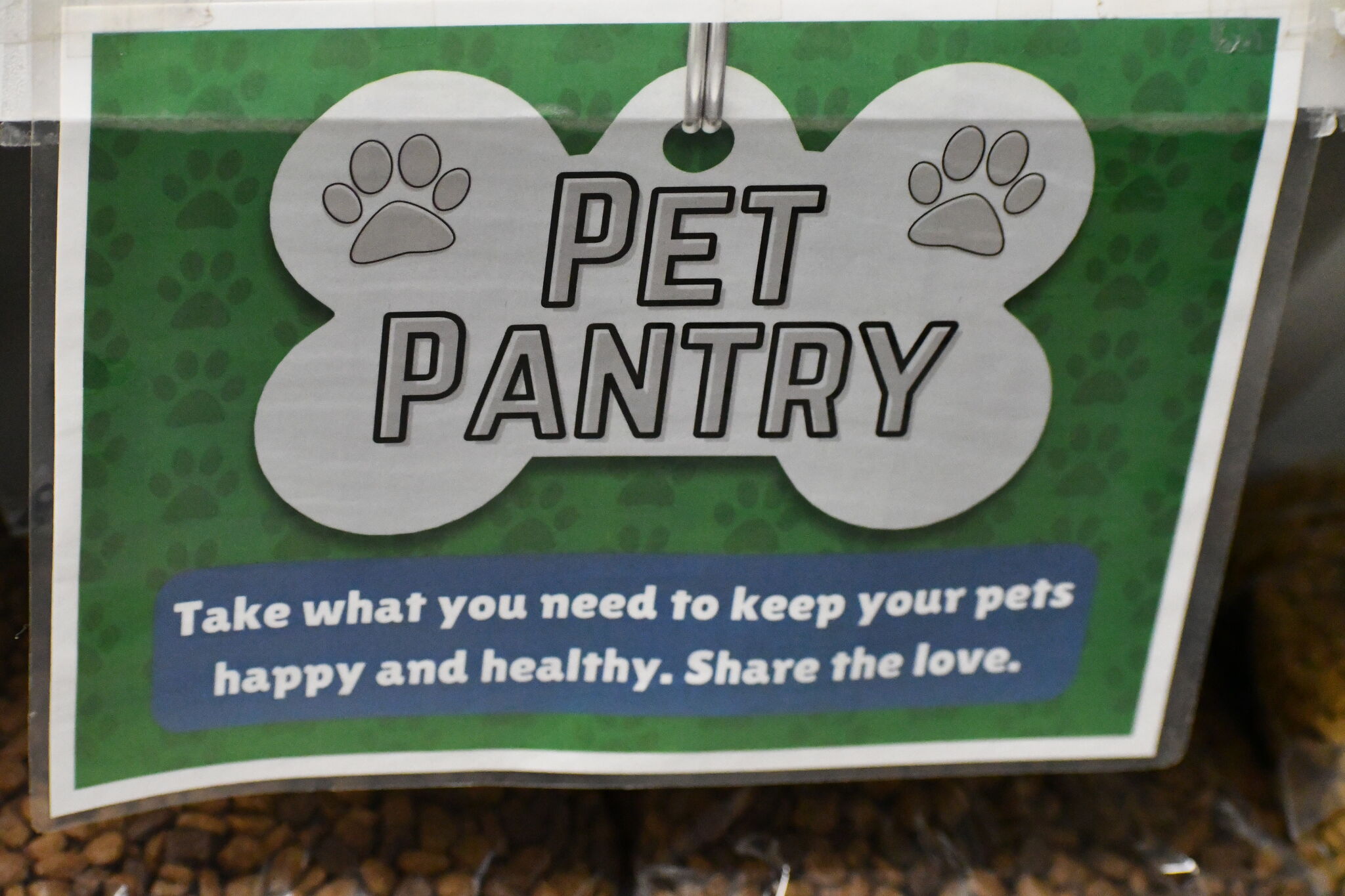 Plainview Animal Shelter opens new pet food pantry