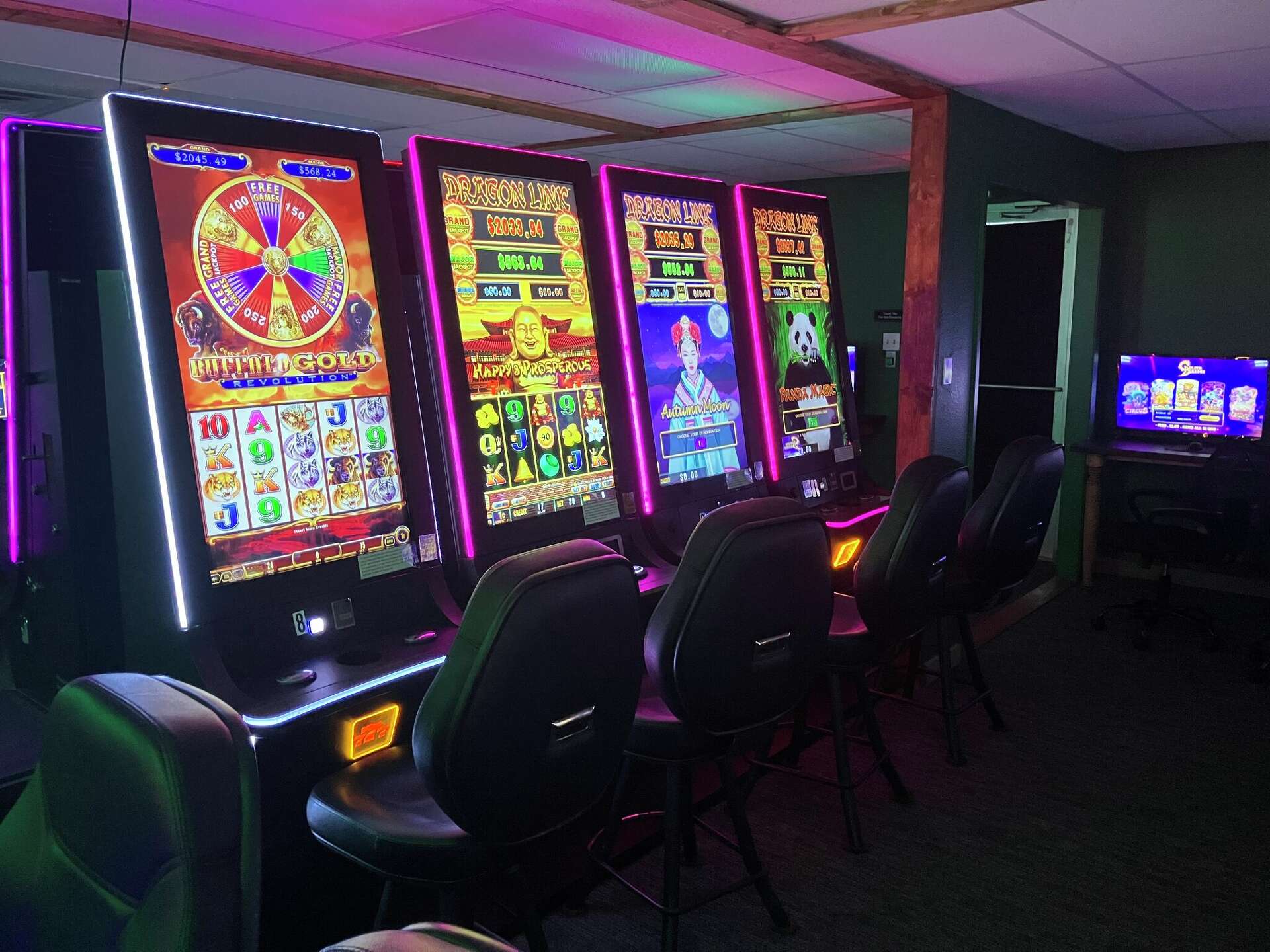 Legal casino-style game room now open in New Braunfels