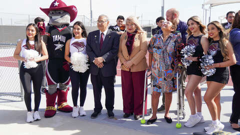 Laredo opens $7.9M tennis complex at TAMIU for major tournaments