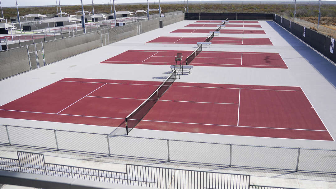 Laredo opens $7.9M tennis complex at TAMIU for major tournaments