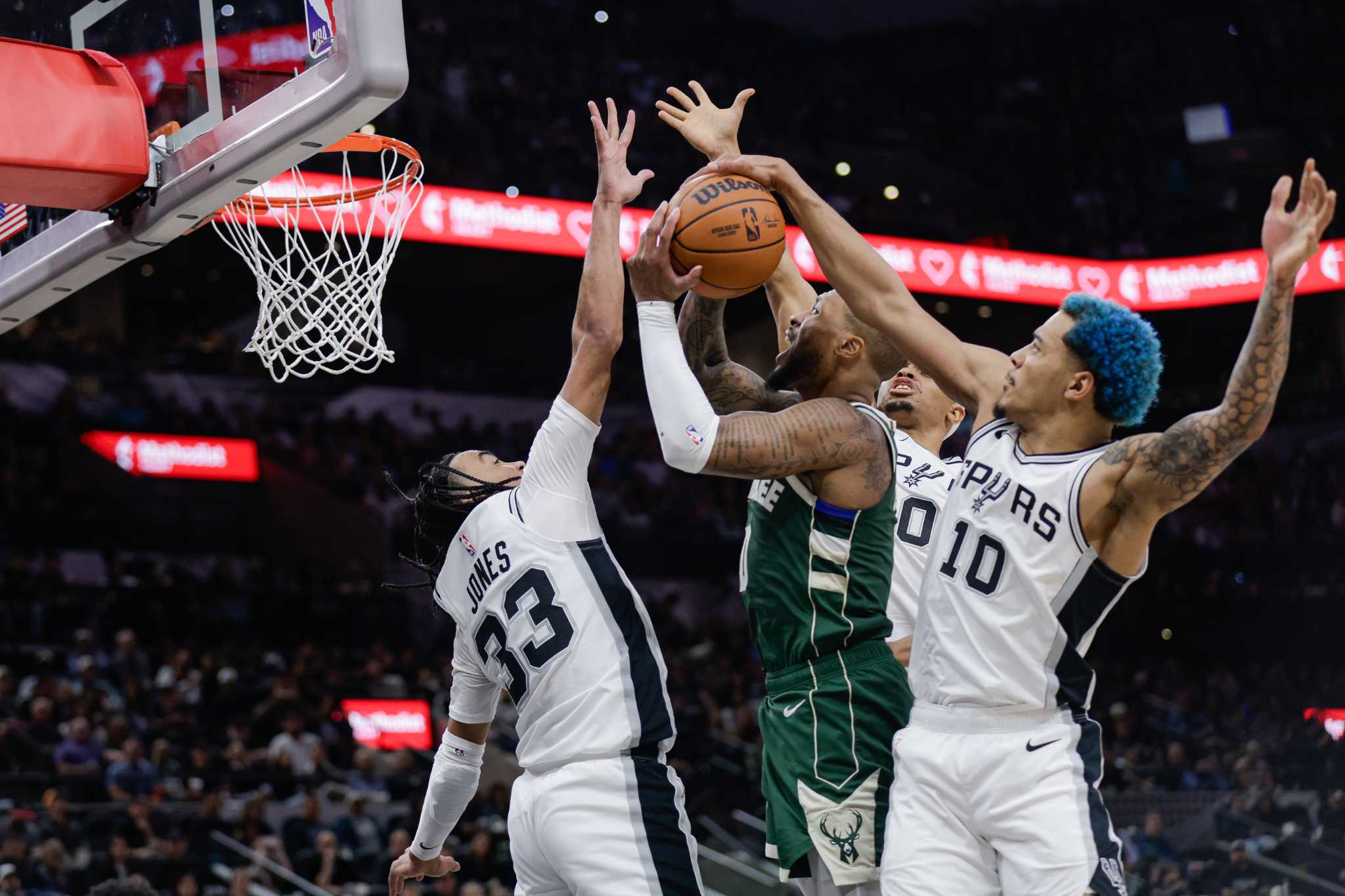 3 takeaways as fiery Wembanyama leads Spurs over Bucks