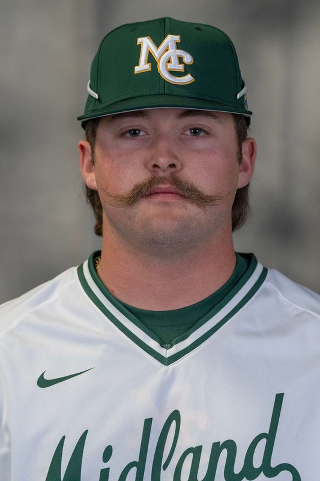 No. 5 Midland College storms back to beat Howard, 22-19, in finale