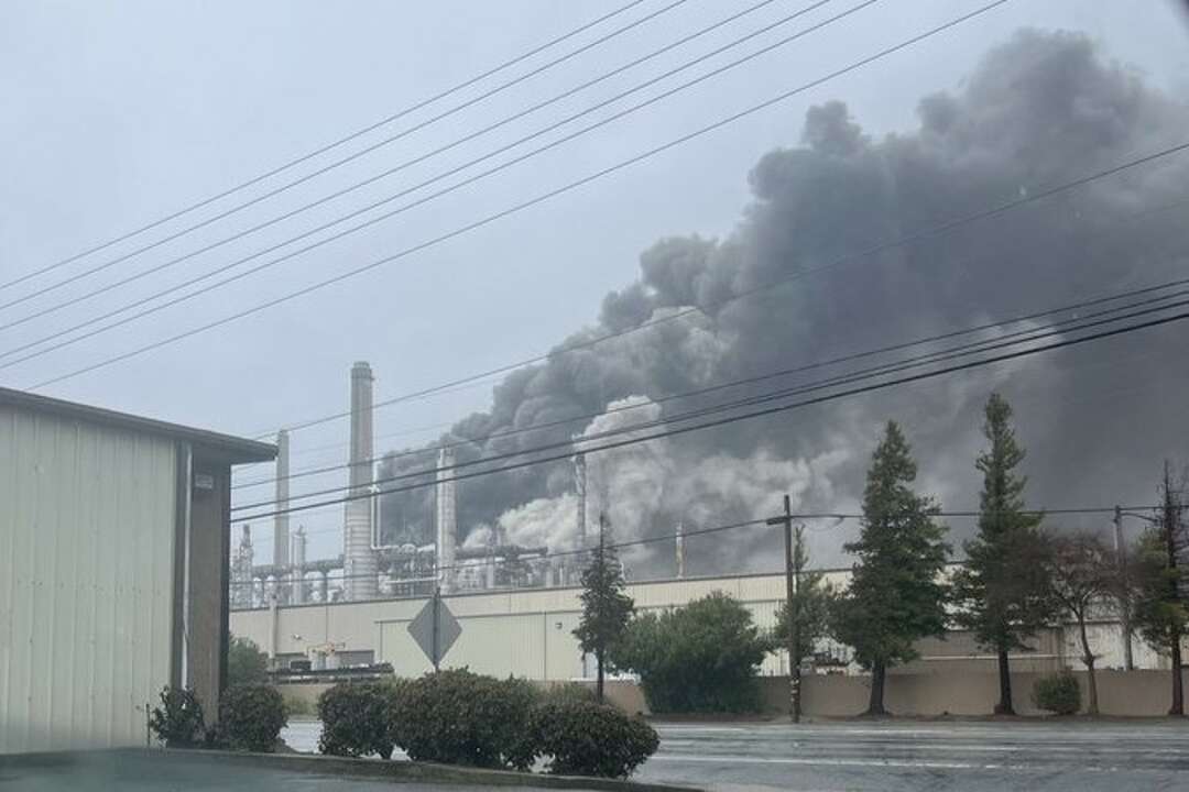 East Bay refinery fire caused by hydrocarbon leak, officials say
