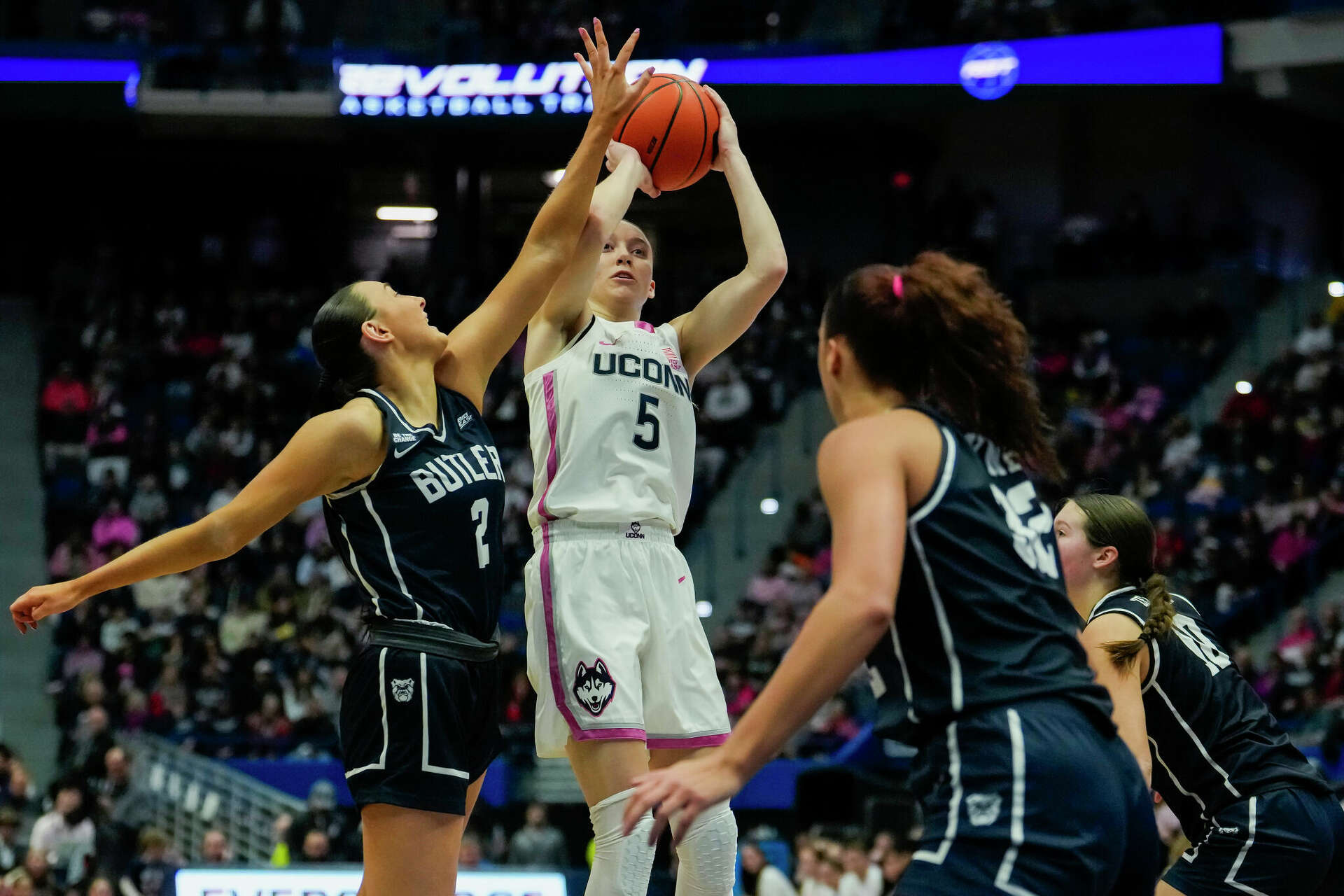 UConn women's basketball overwhelms Butler behind Paige Bueckers