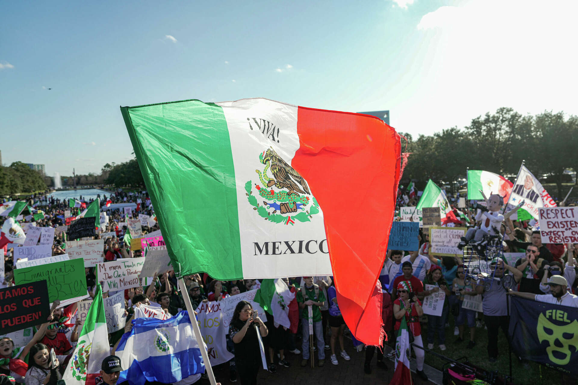 Trump's immigration crackdown: Thousands protest in Houston