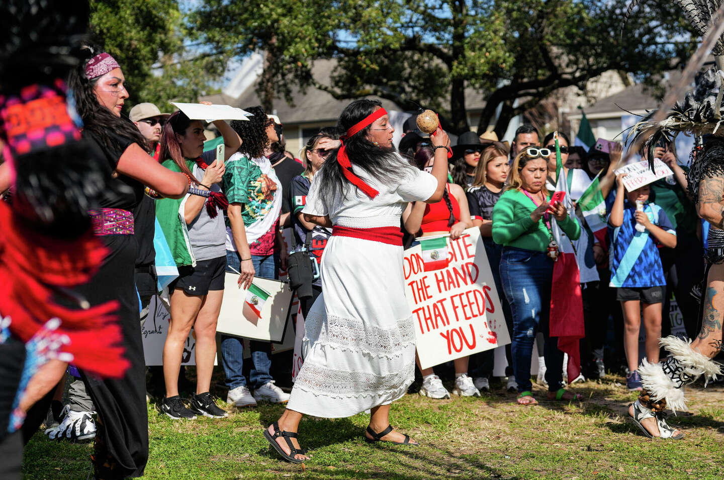 Trump's immigration crackdown: Thousands protest in Houston