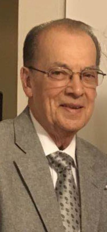 Robert D. Laviana