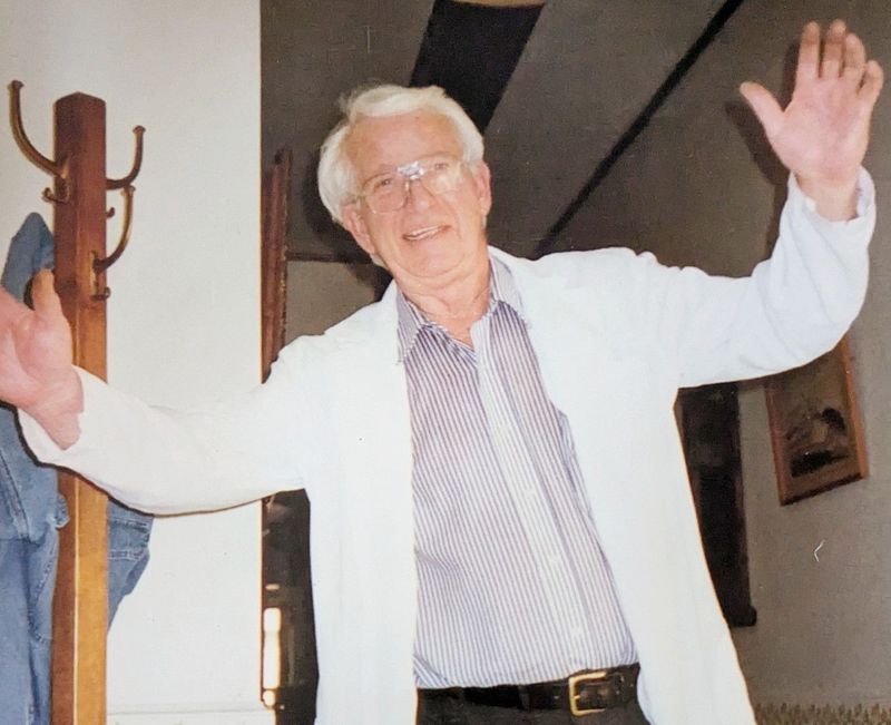 Dr. Donald T. Martin, DDS