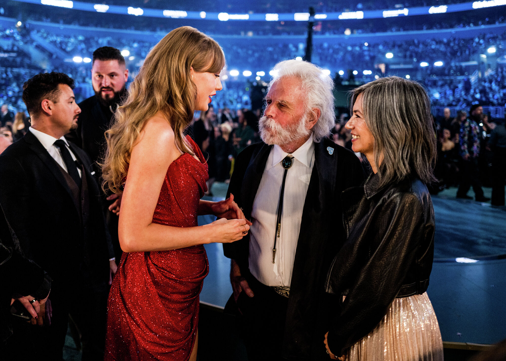 Taylor Swift and this Grateful Dead icon caught up at the Grammys