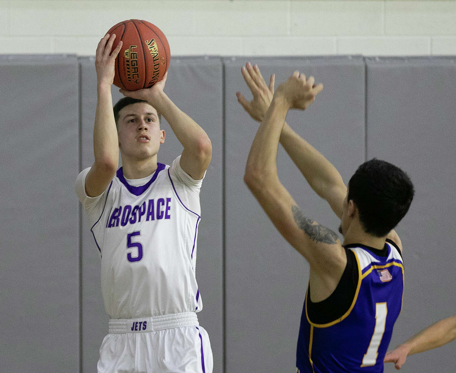 Aerospace one of three unbeaten CIAC boys basketball teams standing